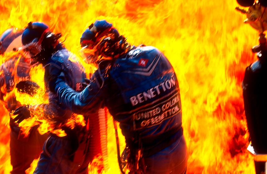 Top 10: Dramatic Pit Lane Moments