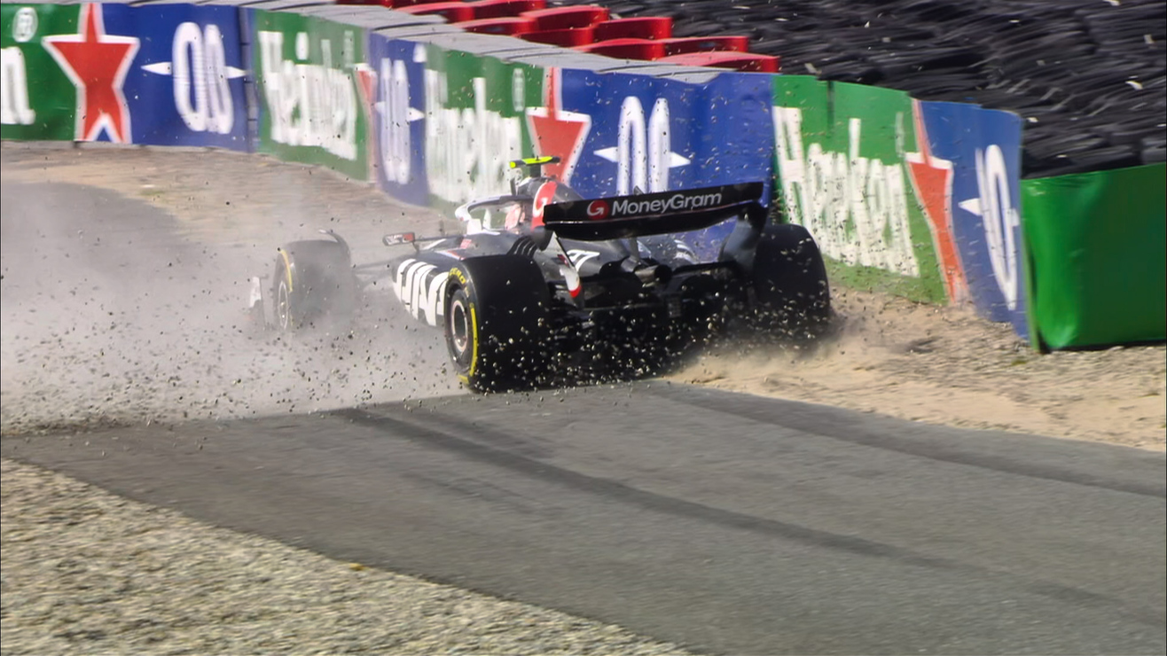 2024 Dutch GP: Hulkenberg crashes at Tarzan