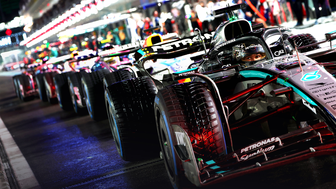 2025 Formula 1 Las Vegas GP: Verstappen seizes lead as Norris runs wide ...