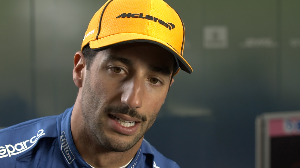 Daniel Ricciardo 'a sitting duck' after Turn 1 decision in São Paulo Sprint