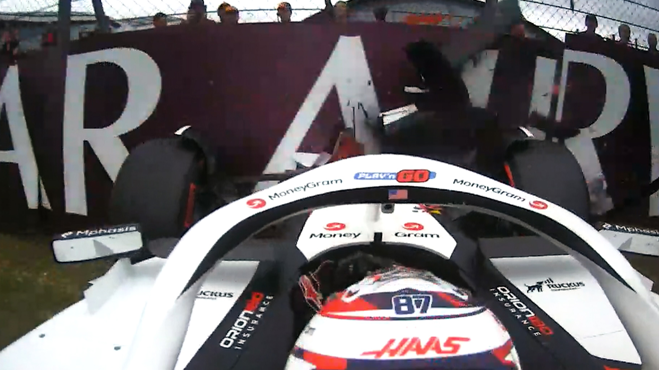 2025 British GP FP3: Bearman crashes at pit entry