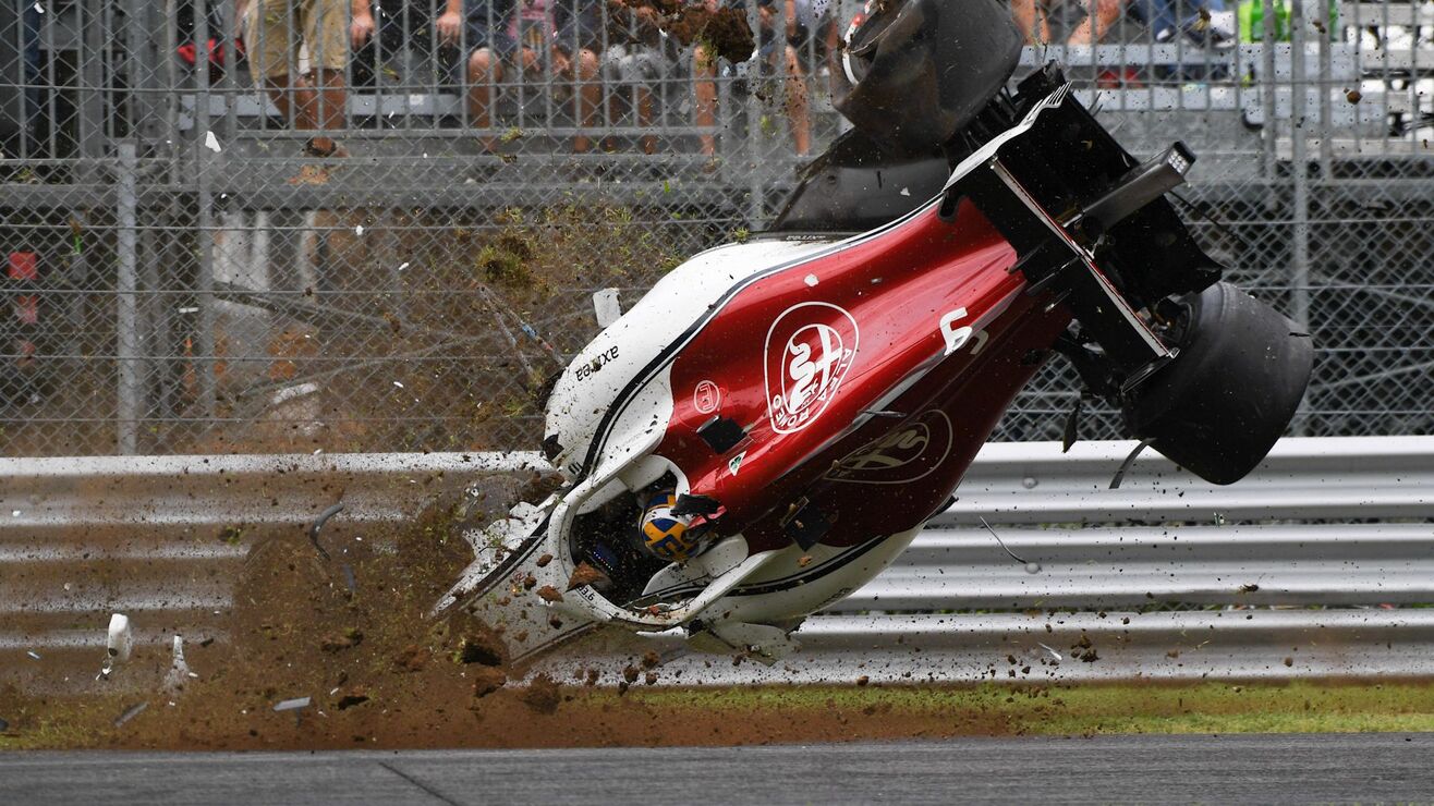 Top 10: Biggest Crashes of 2018