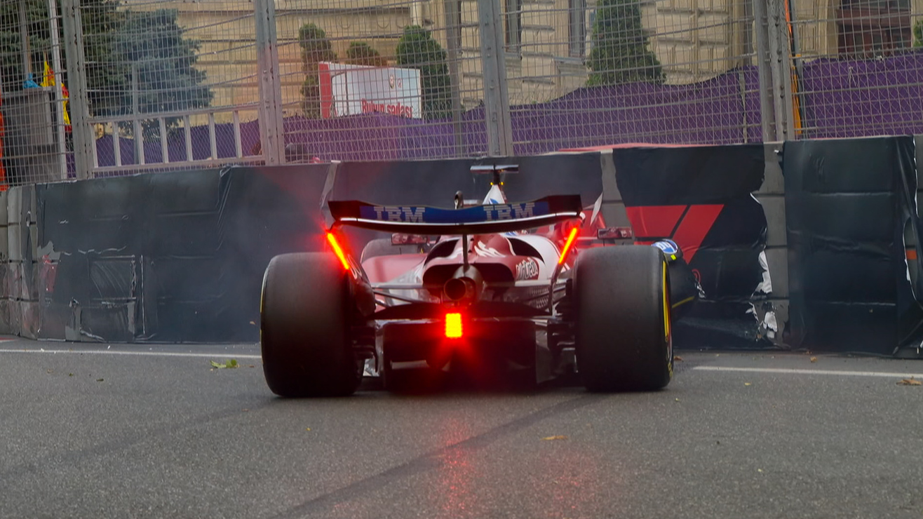 Lewis Hamilton offers explanation after crashing out of points in Dutch GP