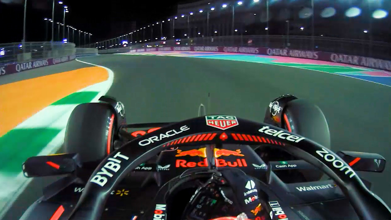 2023 Saudi Arabian GP FP2: Onboard as Max Verstappen sets the fastest ...